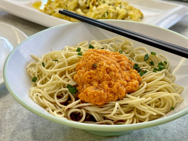 Premium Handmade Shanghai Crab Roe Noodles by 8 Crabs